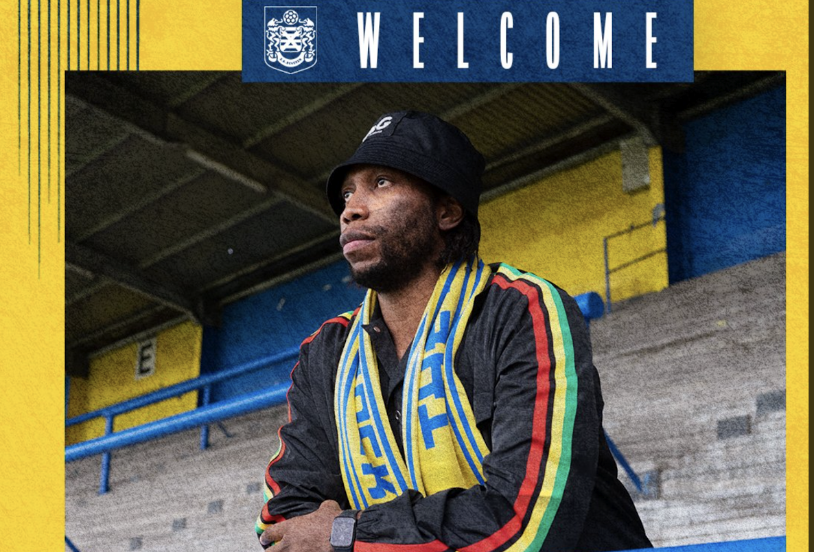 SK Beveren Belgique: Dieumerci Mbokani signe pour la première fois en ...