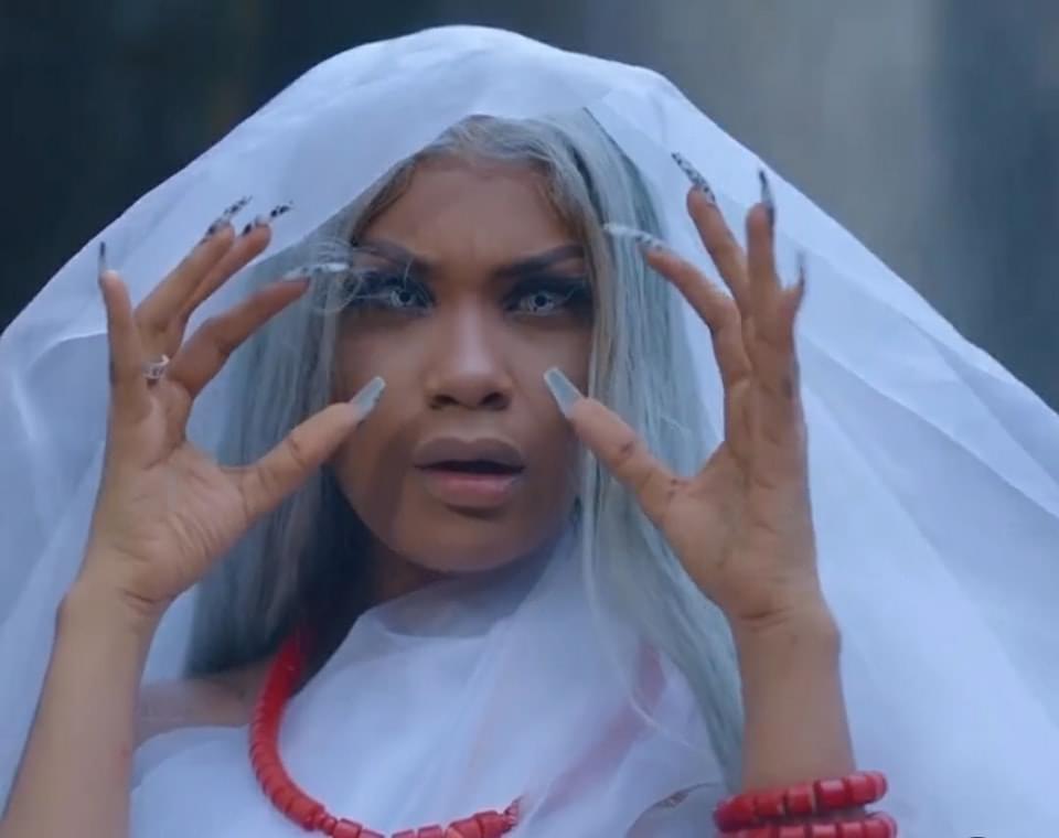 Découvrez le clips de la chanson « Mukaji internationale » de Rebo ...