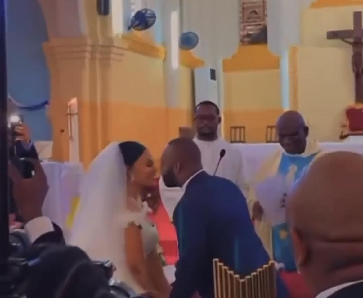 Mariage religieux de Abraham Mpiana et Marlyne Emeneya - Mbote