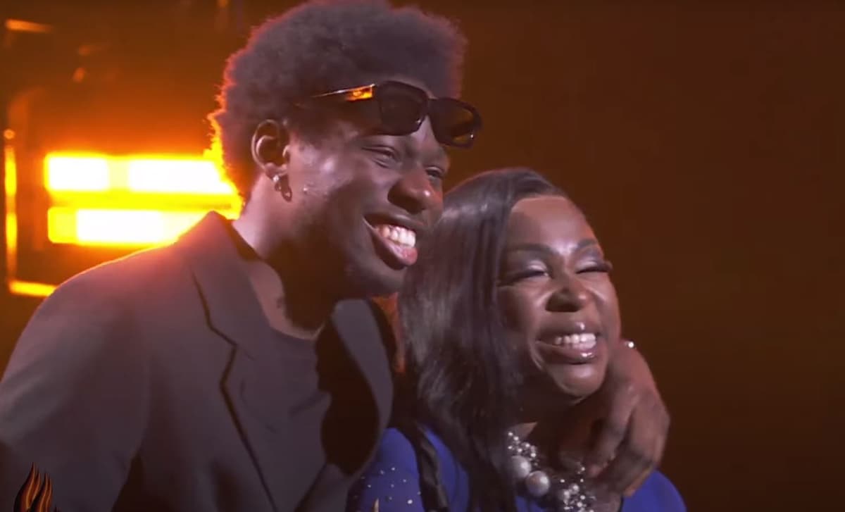 Tiakola Melo fait appel en lingala à sa mère pour annoncer ses concerts ...