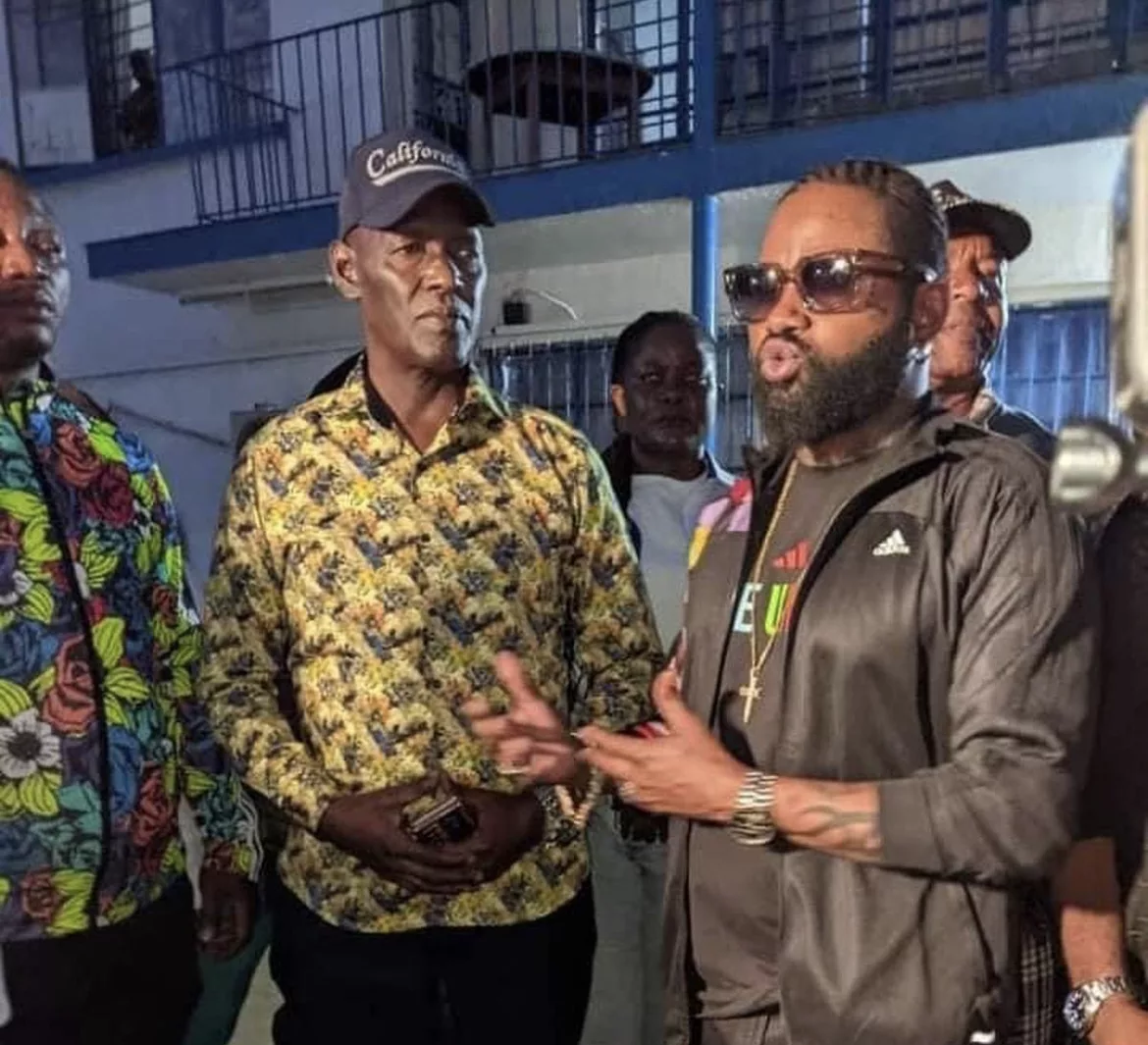 Ferre Gola vient en aide aux malades de l’hôpital de Bukavu – Mbote