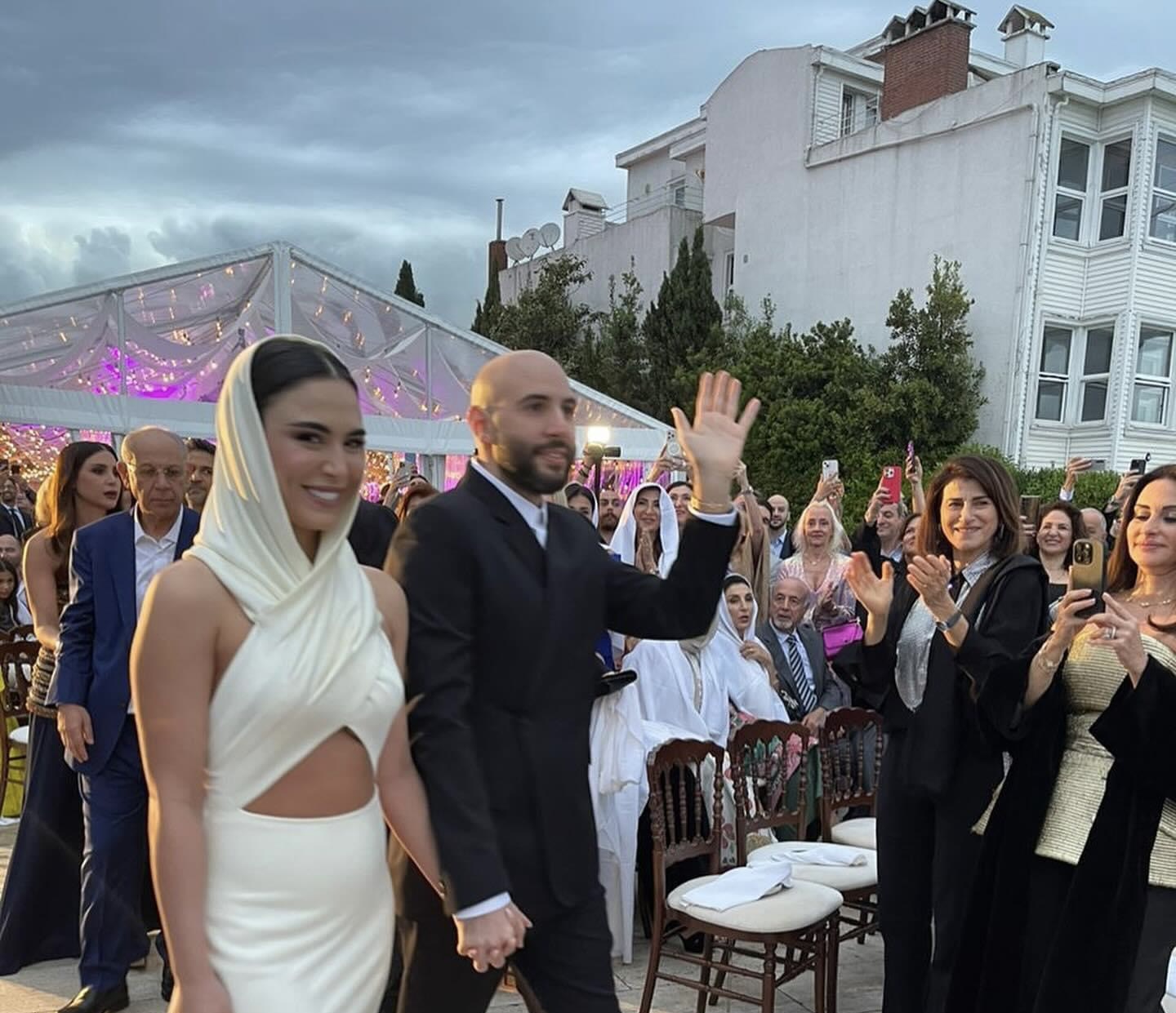 Abed Achour a célébré son Mariage dans la ville d’Istanbul - Mbote