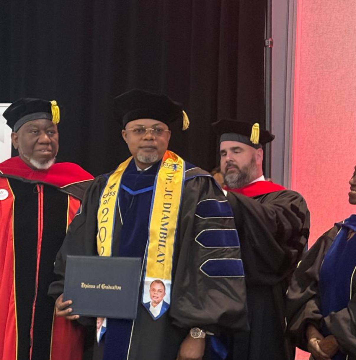 Le Pasteur Jean-Clément Diambilay honoré d'un Doctorat Honorifique aux États-Unis - Mbote