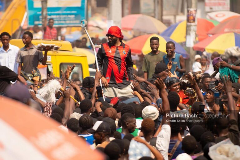 Concert gratuit de Fally Ipupa à N'djili reporté pour des raisons de ...